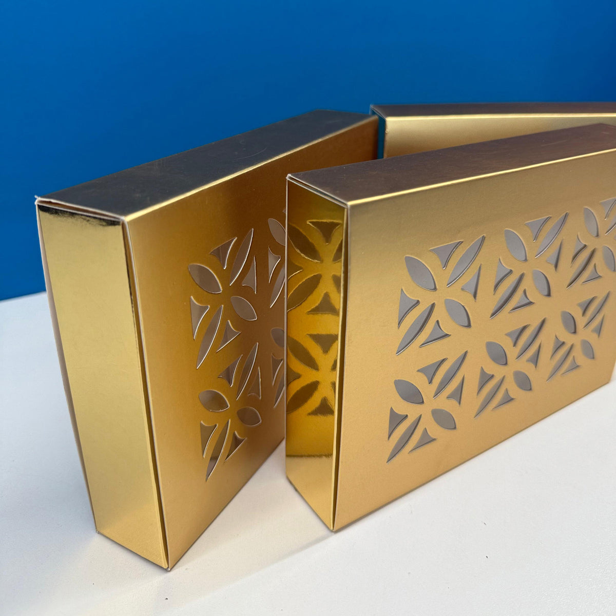 Classy Laser Cut Medium Gold Gift Boxes – Marine Home